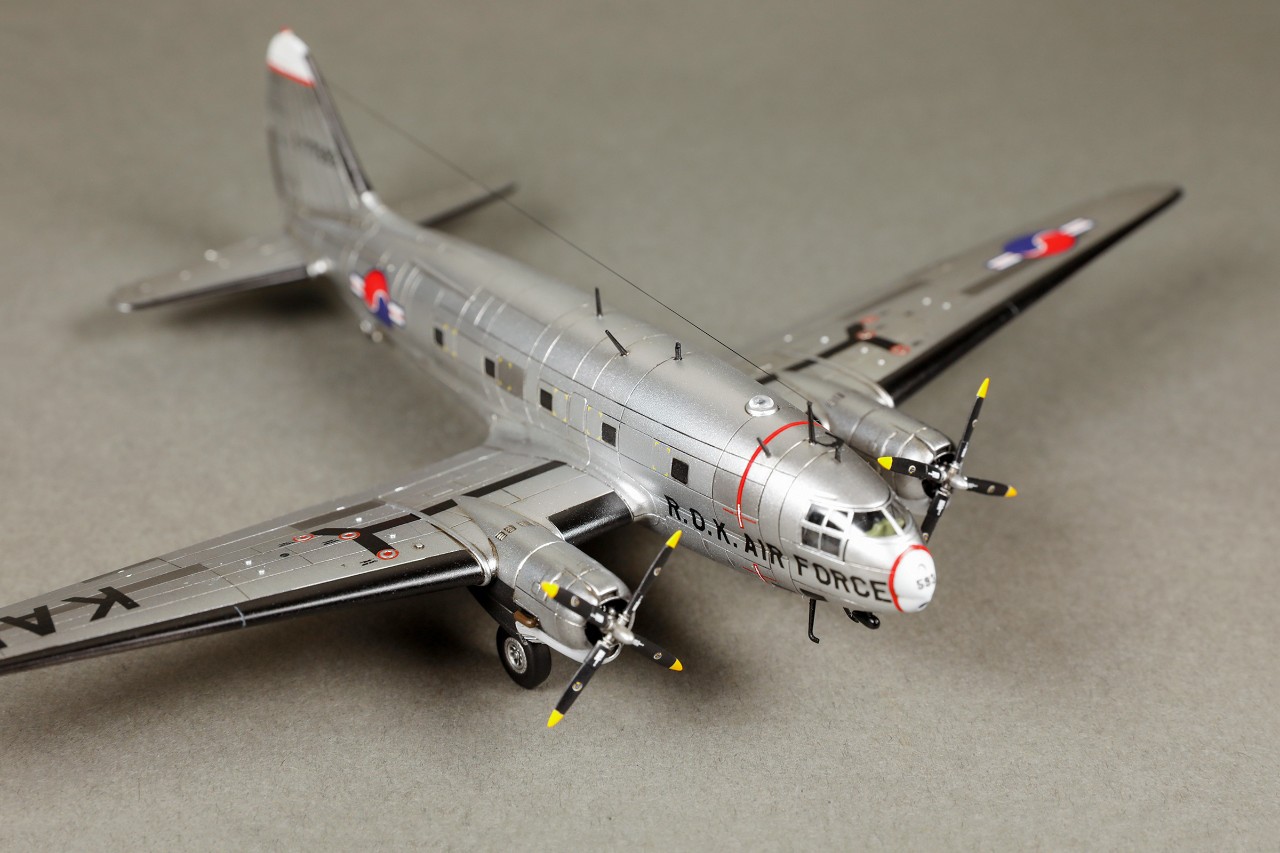 ROKAF C-46D Commando [1:144 Wolfpack/Platz]