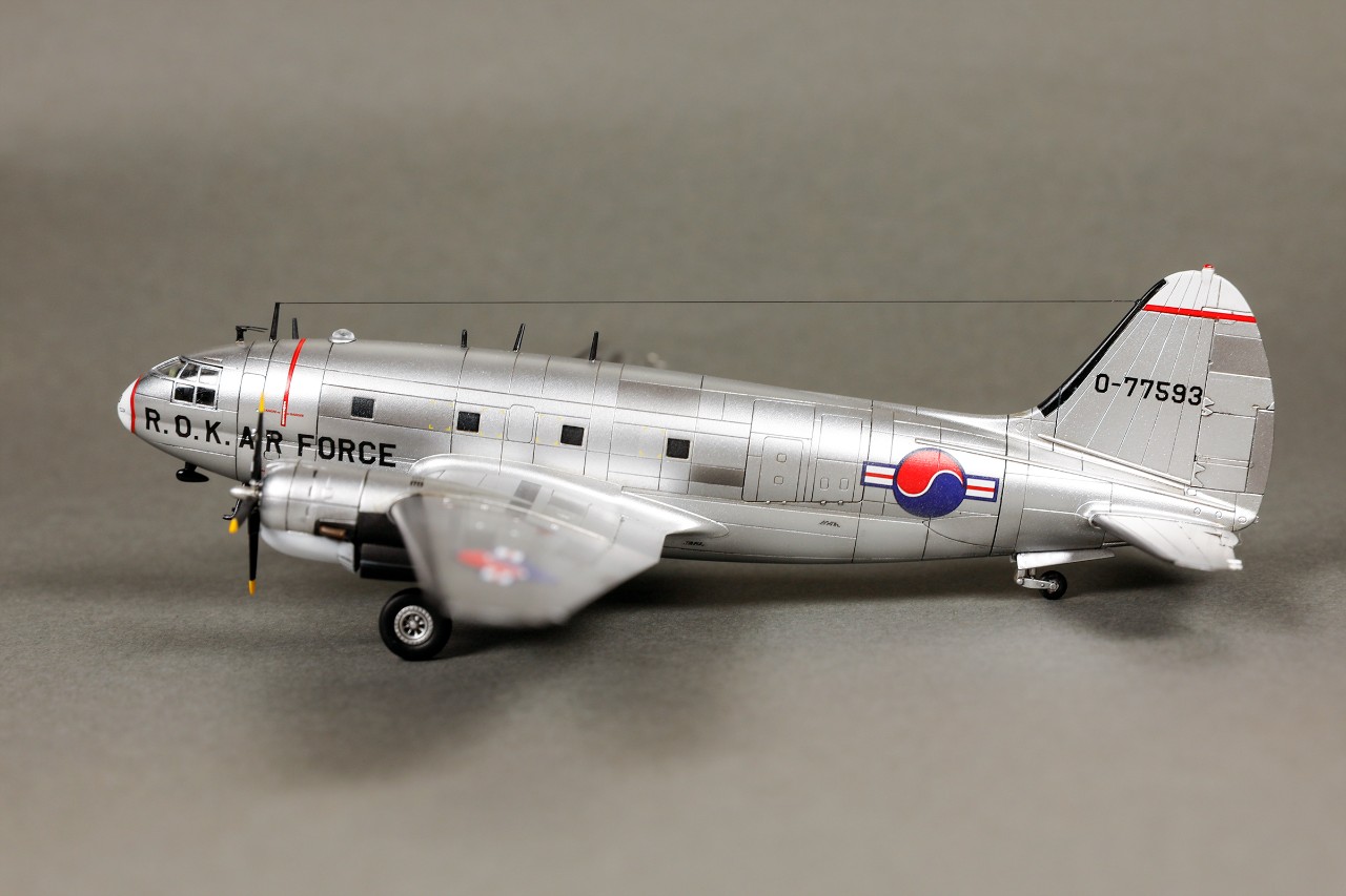 ROKAF C-46D Commando [1:144 Wolfpack/Platz]