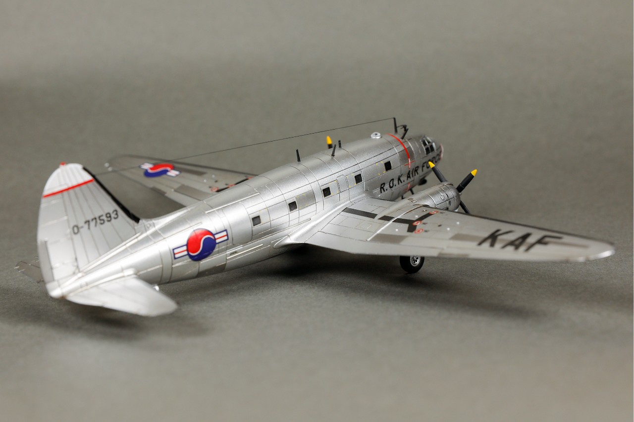 ROKAF C-46D Commando [1:144 Wolfpack/Platz]