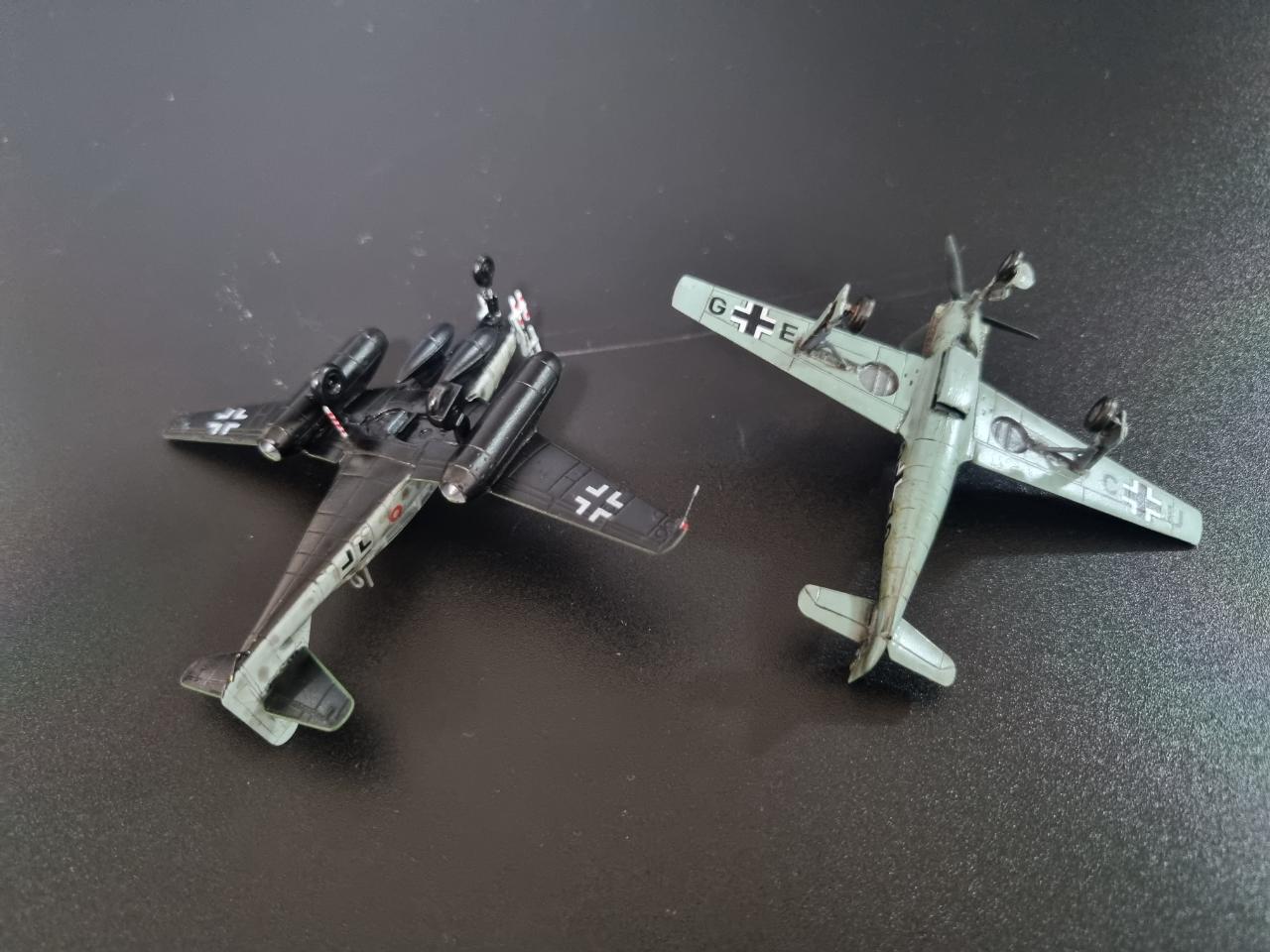 1/144 Me-262 & Bf-309