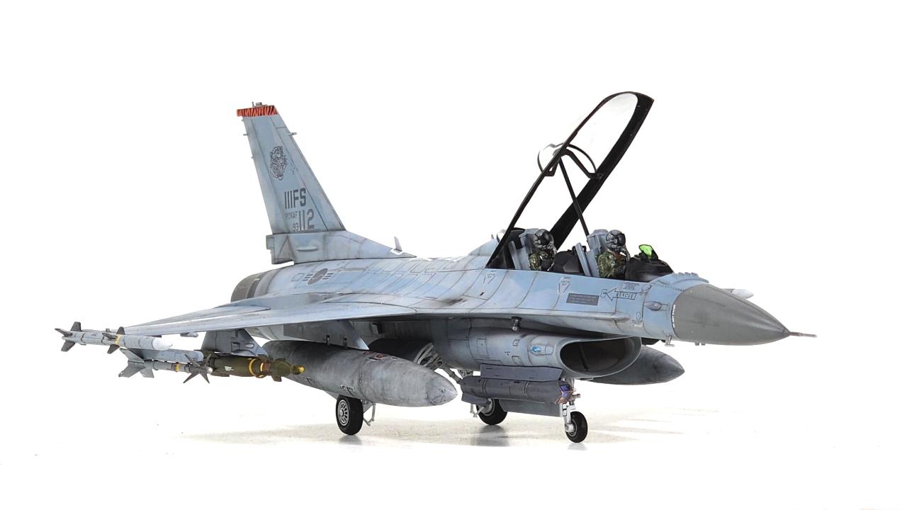 MMZ - F-16D 하세가와(1/48)