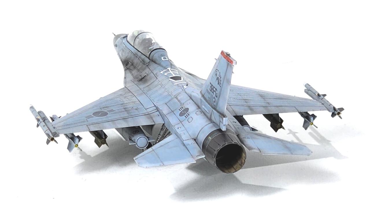 MMZ - F-16D 하세가와(1/48)
