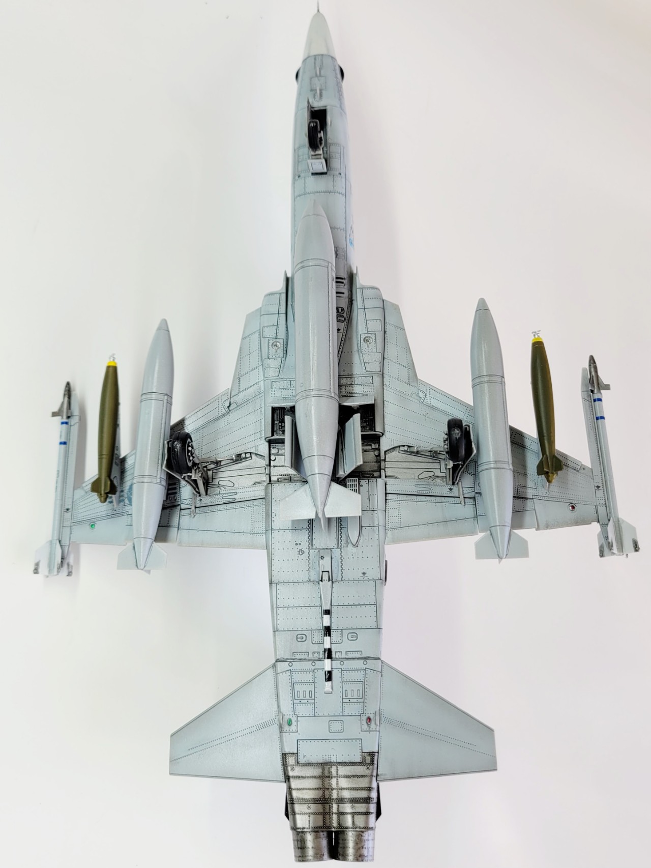 MMZ - KF-5E 제공호 Academy 1/48
