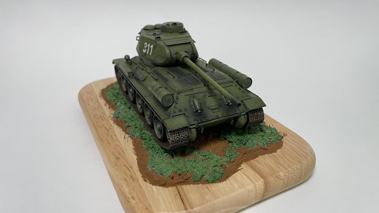 MMZ - 1/48 Tamiya T-34/85
