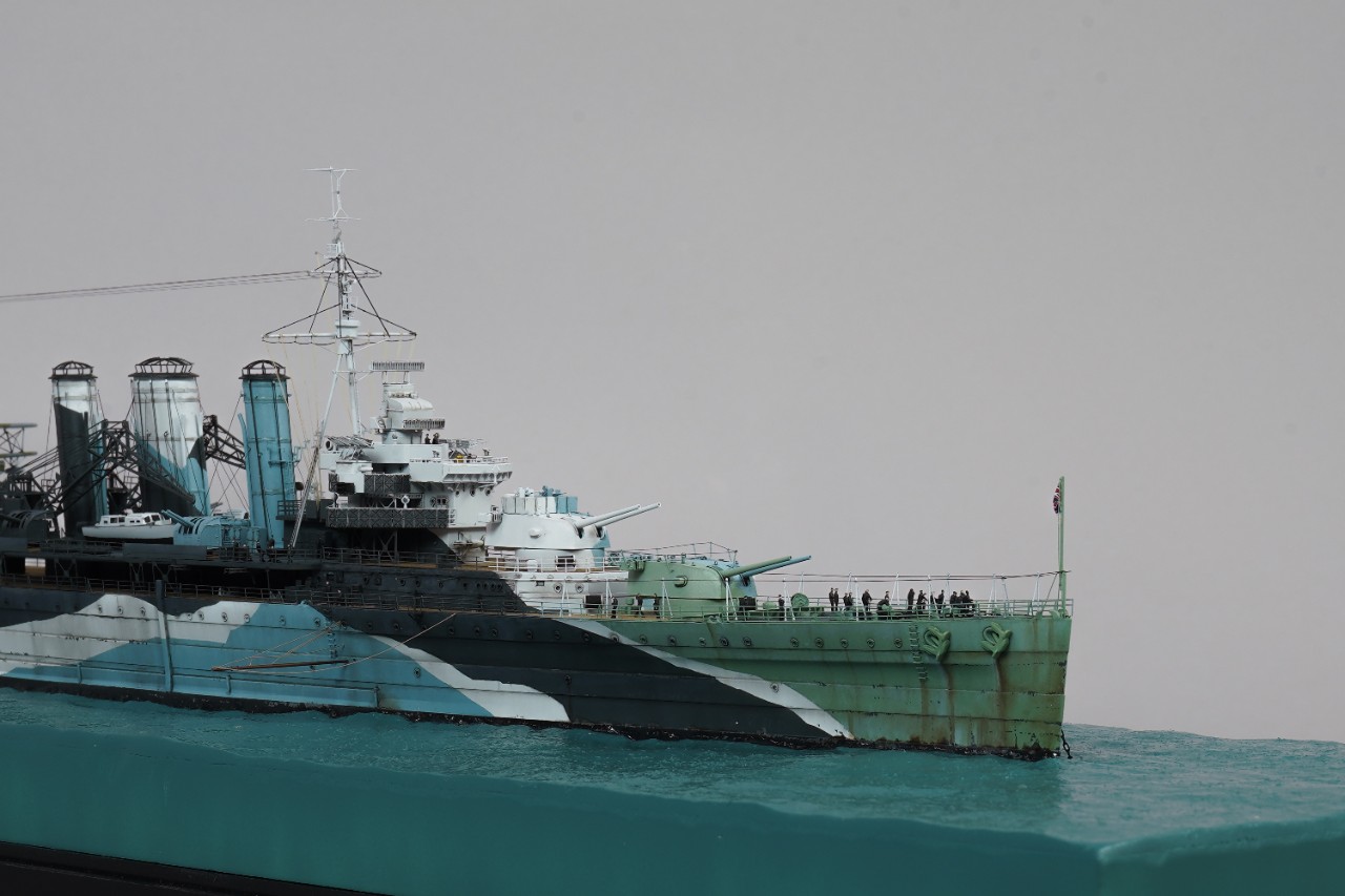 Royal Navy Heavy Crusier HMS Kent