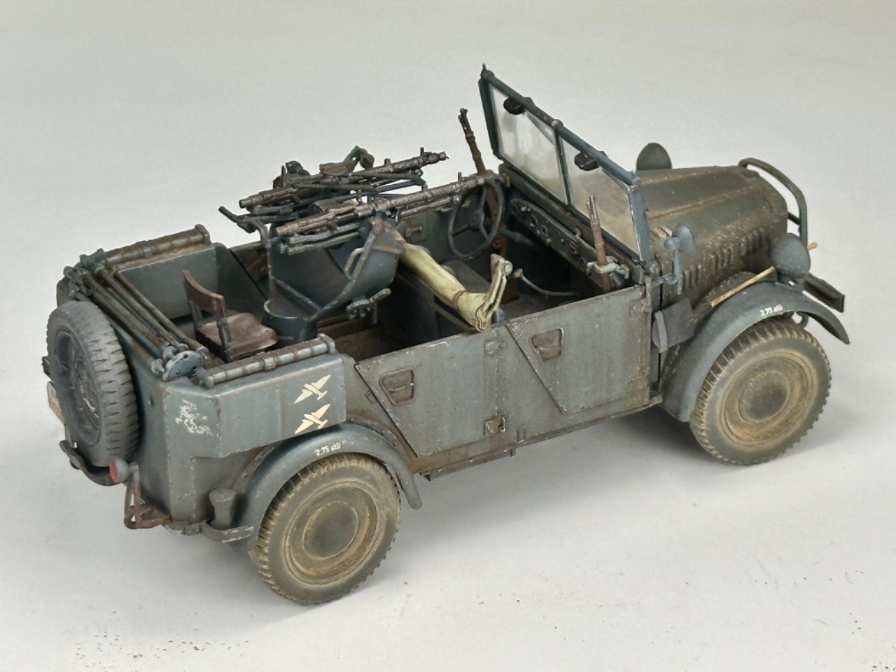 MMZ - Kfz.4 Light AA vehicle